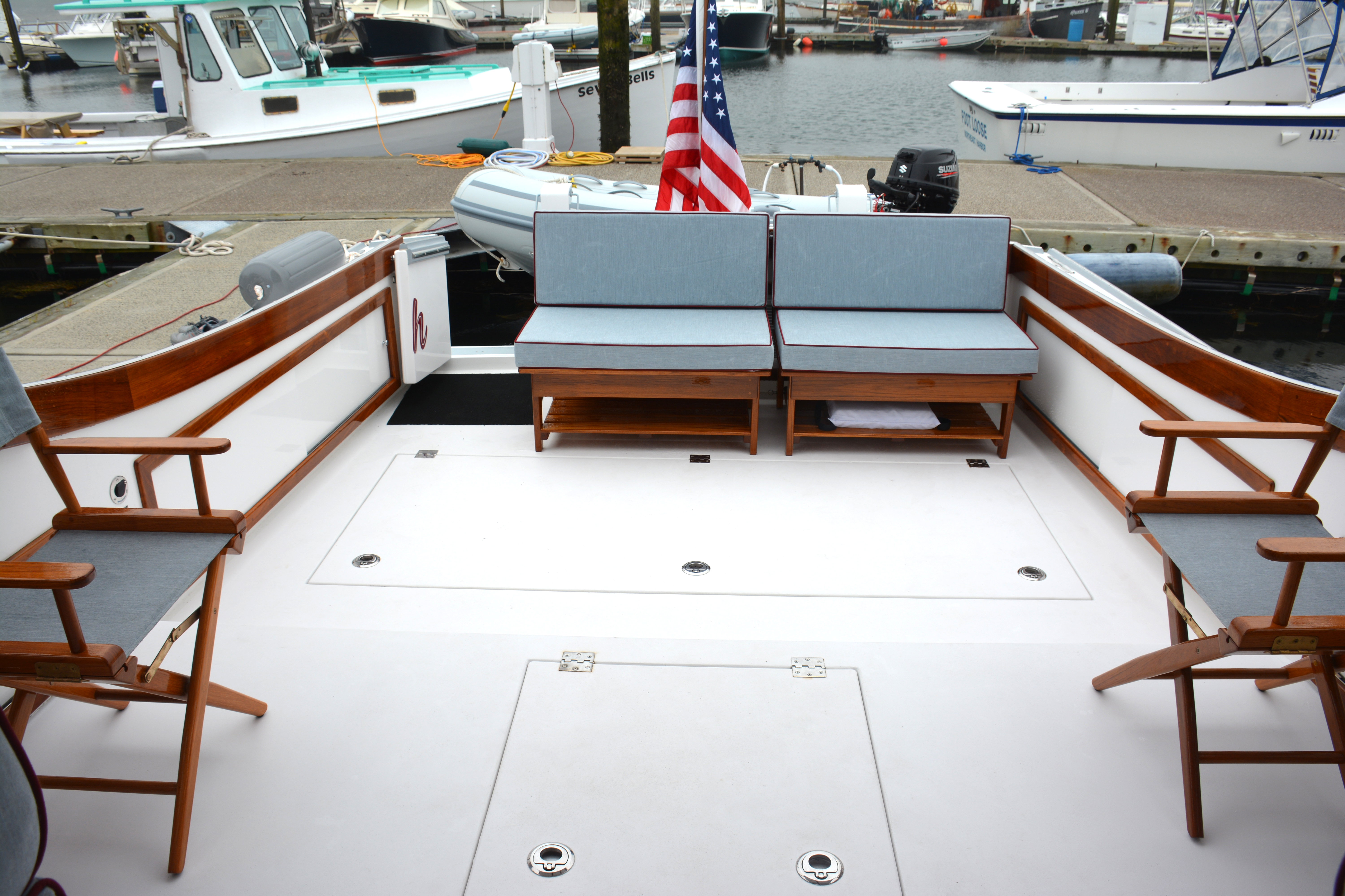 Charter a new Ellis 36 Express Cruiser | Ellis Boat Charters