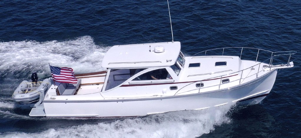 Maine Boat Charters and Rentals - Ellis Boat Charters